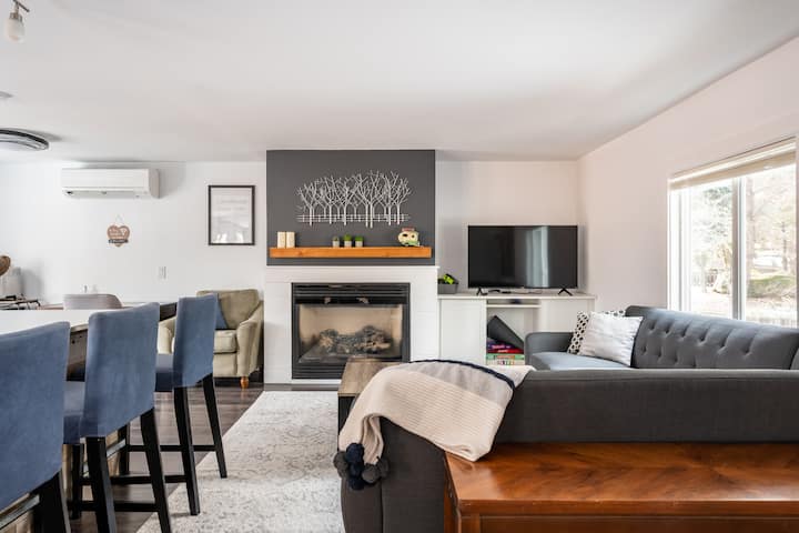 Cozy 3-br House W/ Ev Charger & Trailer Parking - Bend, OR