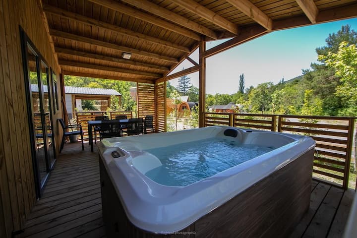 Chalet Accueillant Avec Jacuzzi - Gorges du Verdon