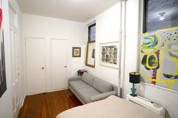 Narnia Of Soho / West Village Two Bedroom - Queens, NY