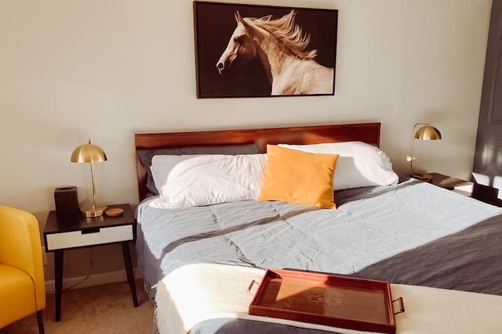 Cute West Seattle Suite With Remote Working Space - Seattle
