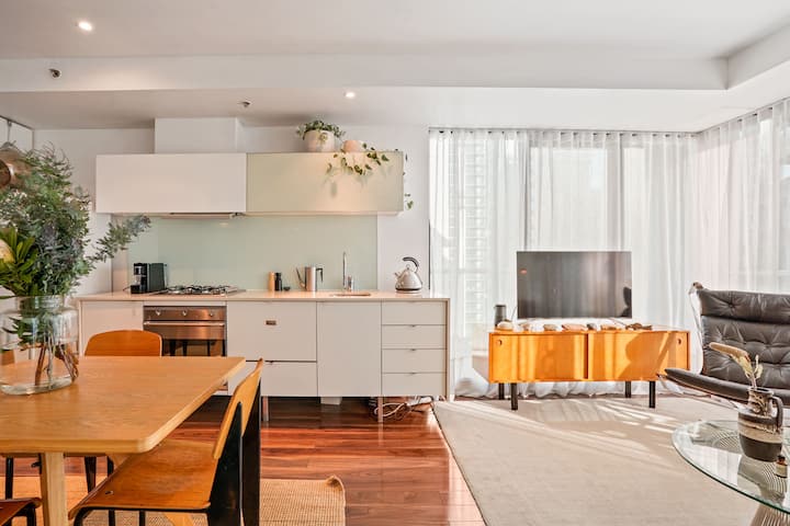 Sophistication On Spencer 2br 20th Floor Apt. - Kensington