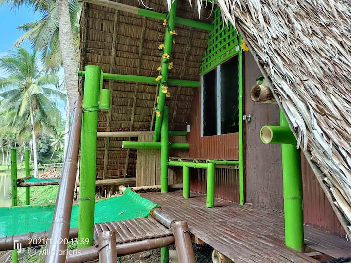 Lakefront Teepee Hut #1 In Caliraya Ecoville - Lumban