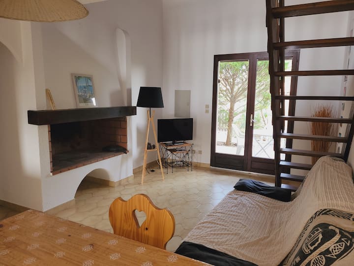 Jolie Maison Avec Extérieur à Proximité Des Plages - Saint-Cyprien