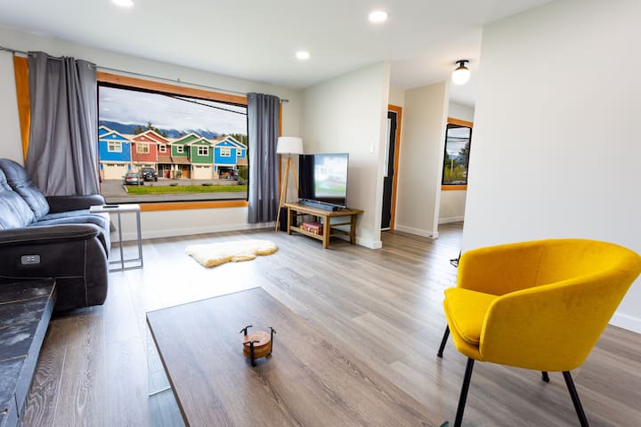 Terrace Vacation Rentals & Homes - British Columbia, Canada | Airbnb