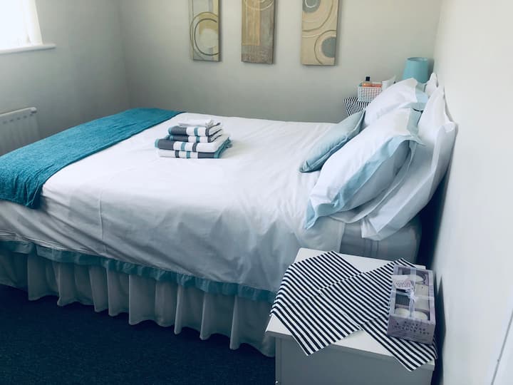 1 Private Room Near Town Centre & Sea Side - Southend-on-Sea