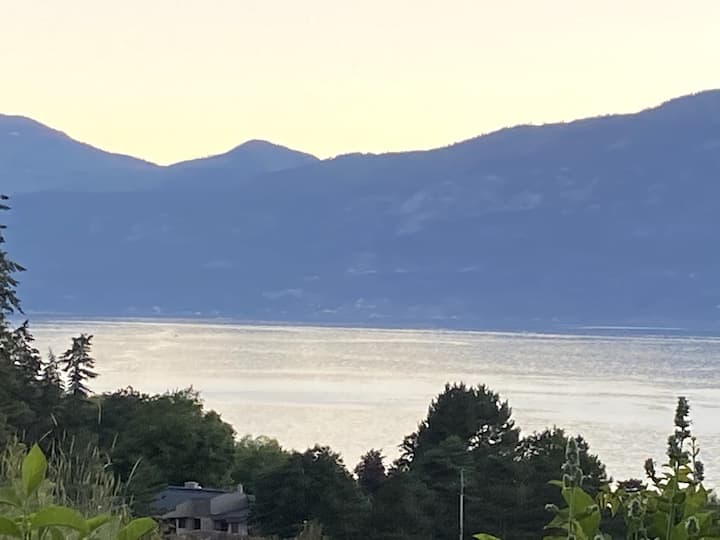 Welcome To Harbour View Estates - Vernon