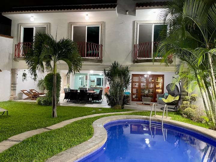 Hermosa Casa Con Alberca Para Vacacionar - Cuernavaca