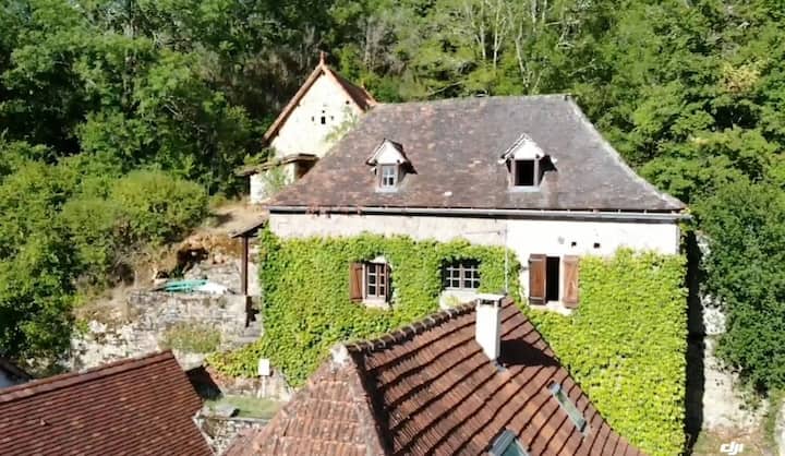 Pascaline Cottage - Lot