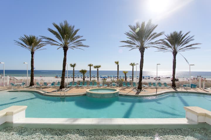 Beachfront Family Luxury Getaway Condo. 3bd/2bth - Panama City Beach, FL