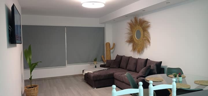 Apartamento Primera Línea De Playa: Casa Pita. - Almería