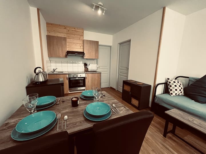 Ideal Pied-a-terre, Bourg D'oisans. - Le Bourg-d'Oisans