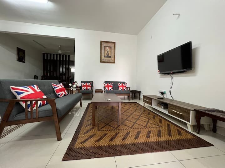 3 Storey Terrace Homestay In Pulau Pinang - Perai