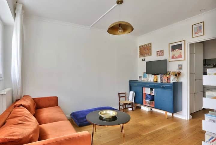 Buttes Chaumont :
4 Pièces Familial Et Cosy - Parijs