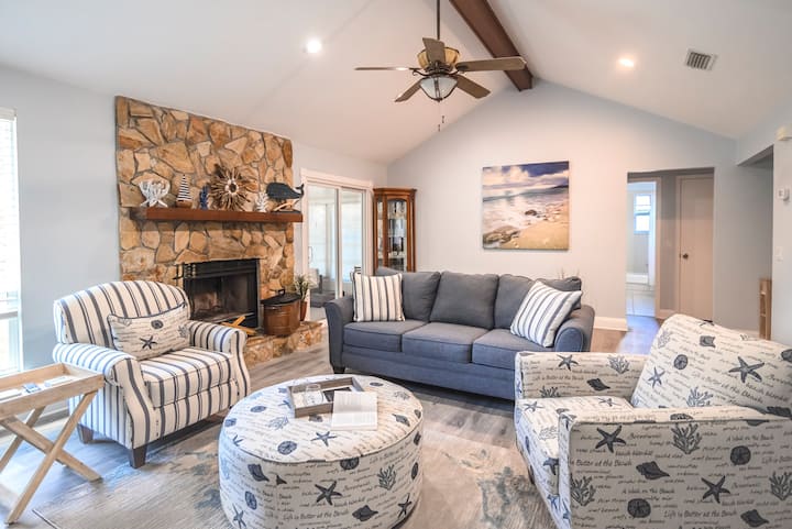 3br House:king Beds, Huge Yard, Mayo Clinic, Beach - Jacksonville