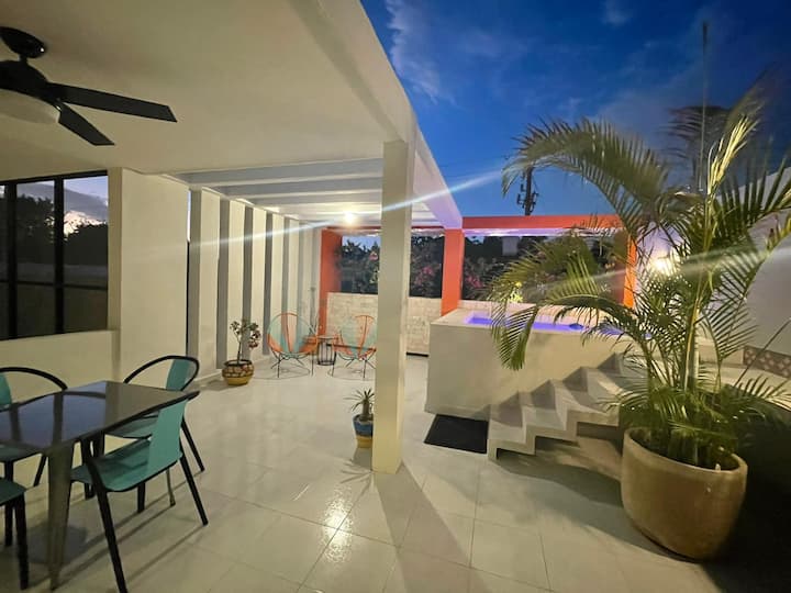 A+ Location With Pool, Walk To Paseo Montejo - Mérida