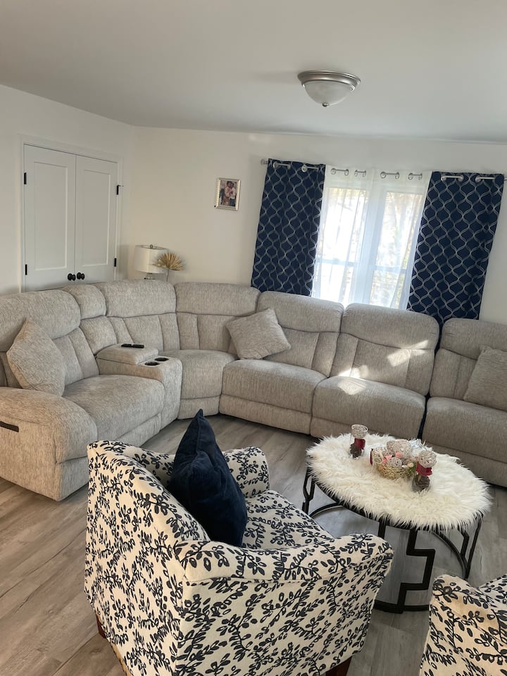 Adorable 2 Bedroom Apartment And Cozy - Harrisburg, PA