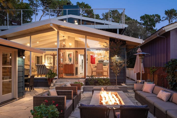 Ocean View, Private Yard! Walk To Carmel & Beach! - Carmel-by-the-Sea