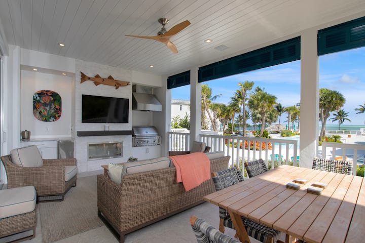 3 Bedroom, 3.5 Bath Luxurious Condo 402 At Maison In Islamorada - Islamorada, FL