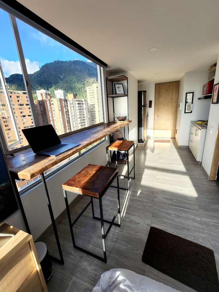 Cómodo, Hermoso, Fast Wifi, Cowork, Gym, Downtown - Bogotá