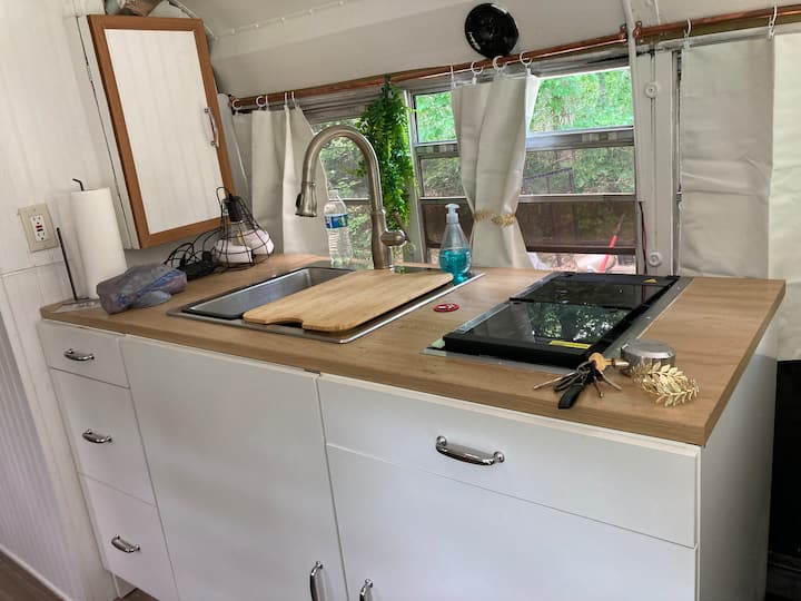 Tumbleweed Schoolie/rv - Grand Texas, New Caney