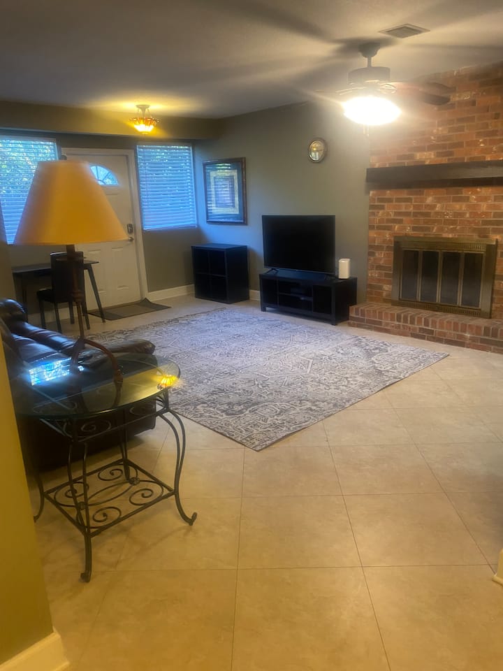 Peaceful Living - Jacksonville, FL