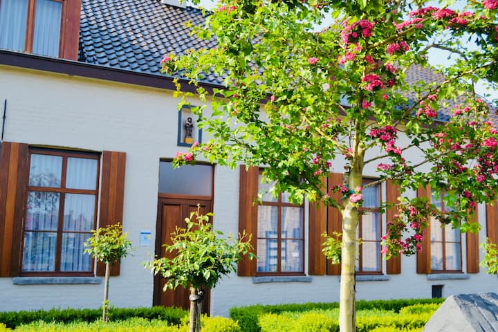 Hotel Het Heilig Genot - Poperinge