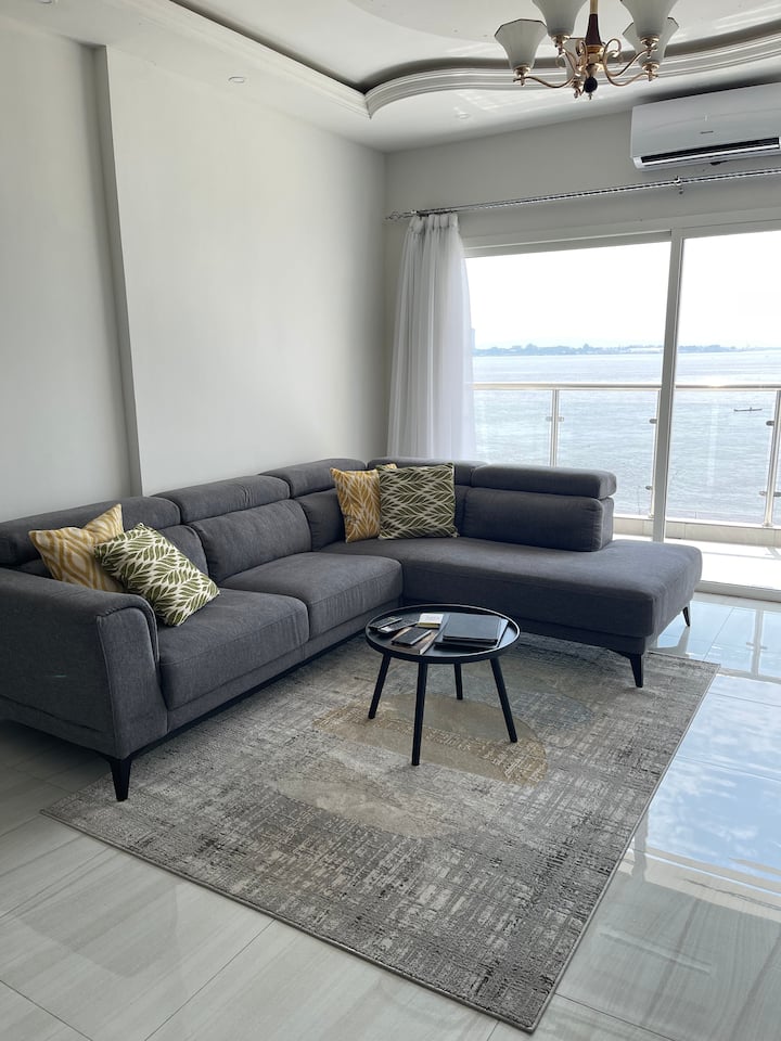 Superbe Appartement Avec Vue Sur Le Fleuve - Kinshasa