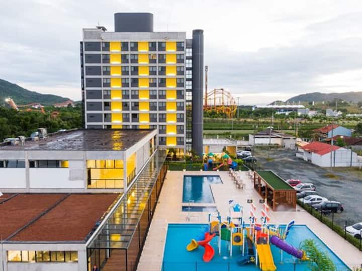 Suite Em Hotel/clube Em Frente Ao Beto Carrero - Penha