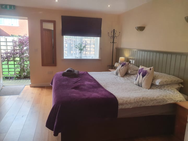 Guest Room 3 The Layer Fox - Colchester