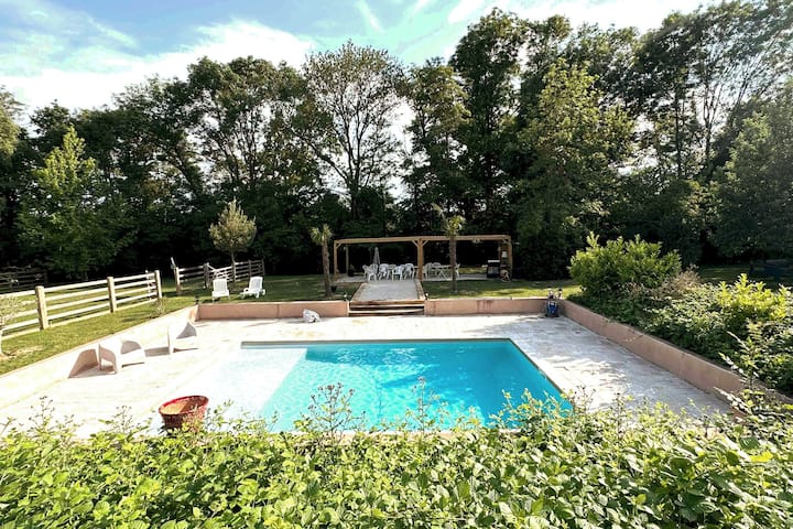 Maison Piscine Tennis Pétanque Réunion Famille - Villefranche-sur-Saône
