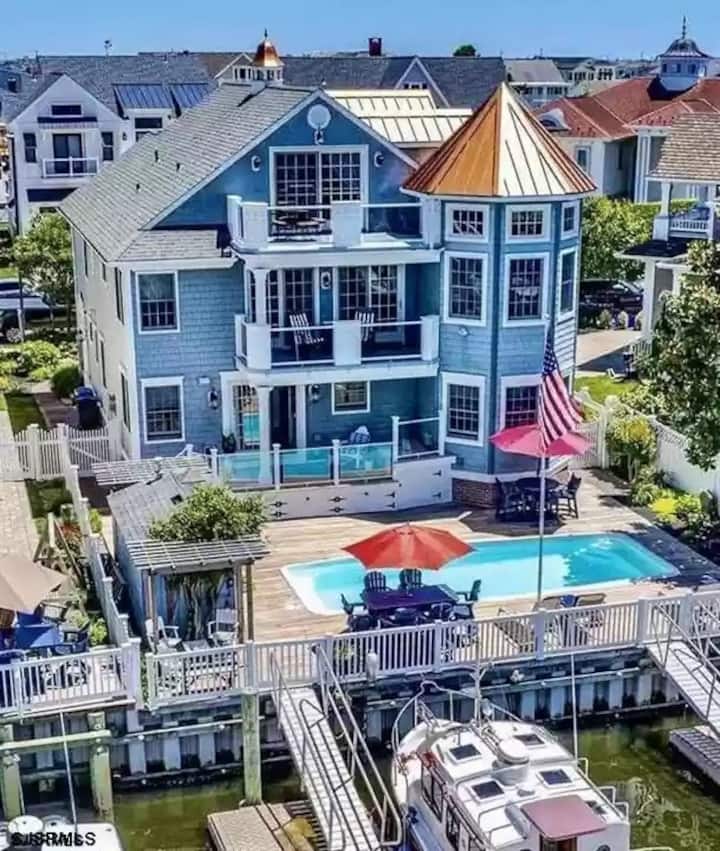 Ocean City Home On The Bay With Pool! - Ocean City, NJ