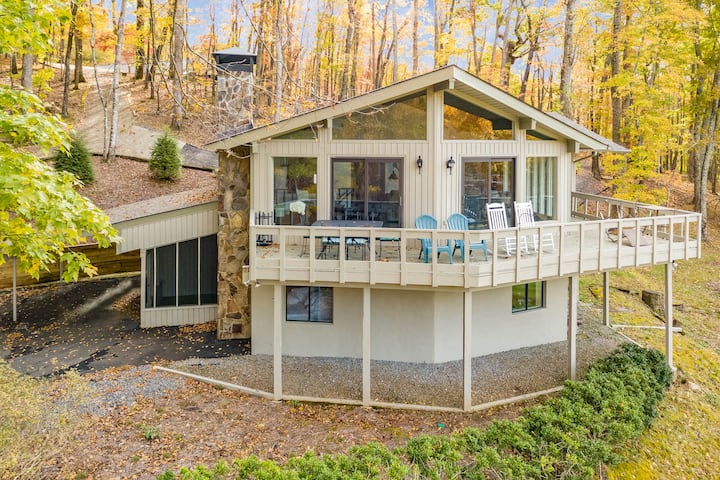 Mountain Views + Main Level Suite | Near Wineries - Jasper, GA