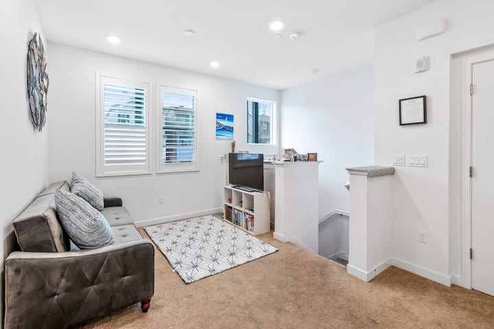 Cozy New Townhouse Style Condo For Long Term Stay - San José