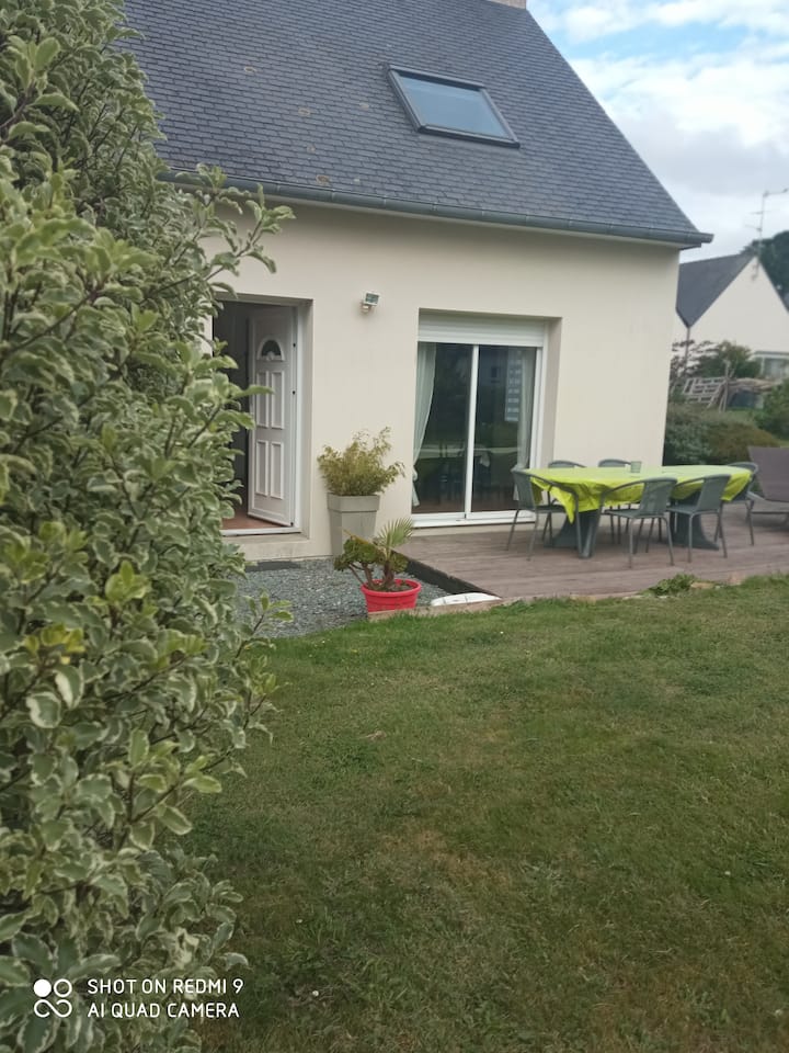 Maison Calme . Proximité Des Commerces Et Plage - Louannec