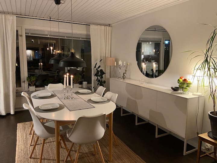 Mysigt Familjevänligt Radhus Nära Stockholm City - Estocolmo