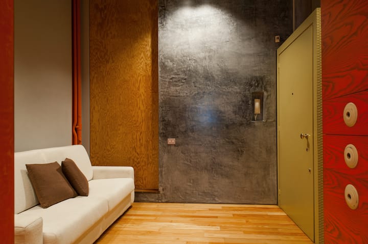 Smart Working In Casa D’ Epoca - Milan