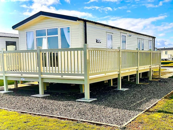 Stunning 3 Bedroom Caravan In Mablethorpe - Mablethorpe