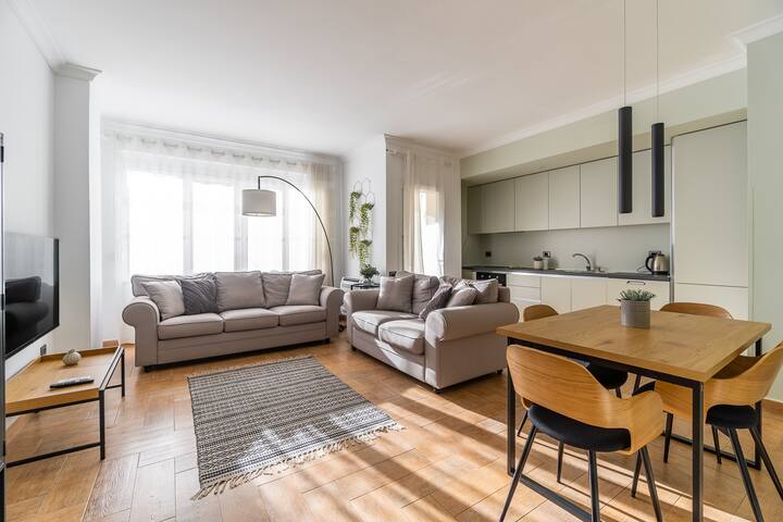 Blloku Deluxe⚡️enjoy Albania Apartments - Tirana