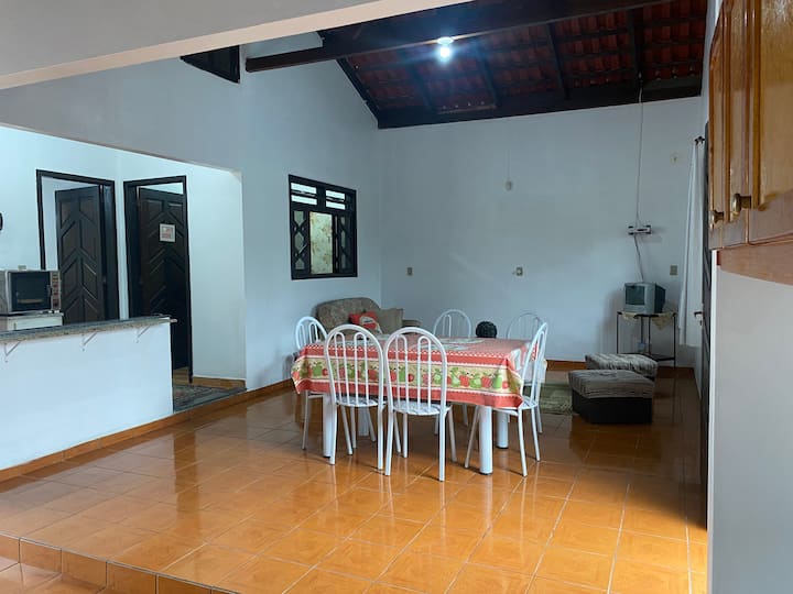 Ampla Casa Em Penha 500m Praia E Próx Beto Carrero - Penha