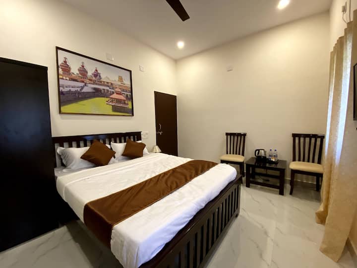 Superior Double Room (Udupi Inn) - Udupi