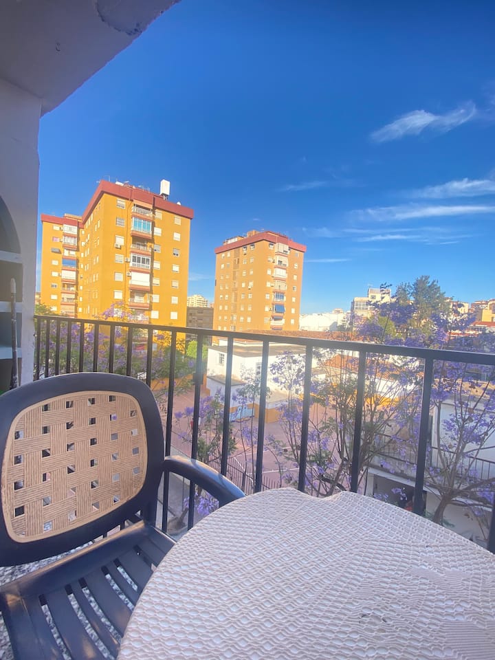 City Center Apartment - Cozy, Spacious & Luminous - Fuengirola