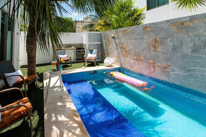 Refrescante Casa De 3 Pisos, Piscina Privada, A/c - Cancún