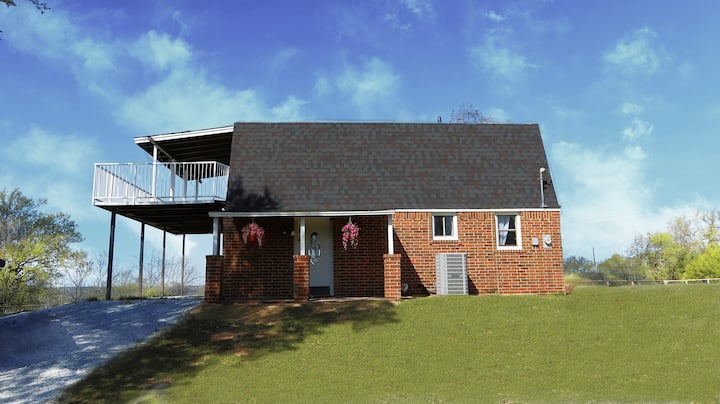 Lake Weatherford Vacation Rentals & Homes - Weatherford, TX | Airbnb