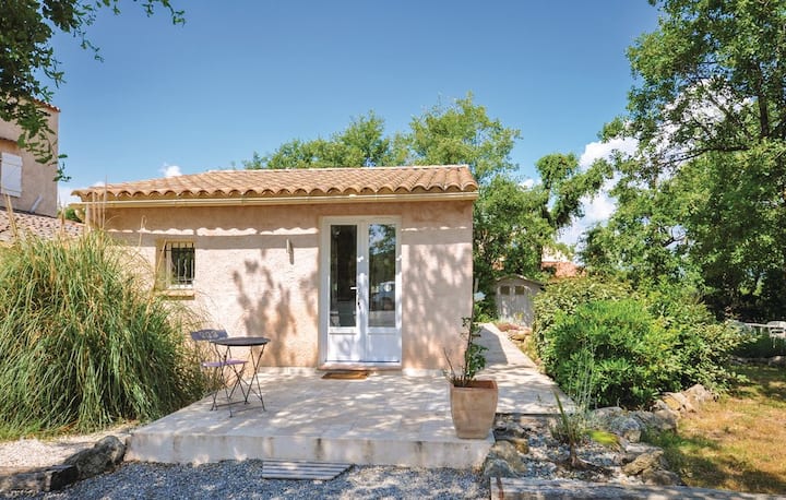 Cottage Dans Villa Avec Piscine Chauffée. - Var