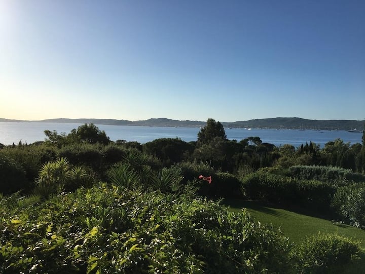 Villa Grimaud De 260 M2 - Vue Spectaculaire 180° - Sainte-Maxime