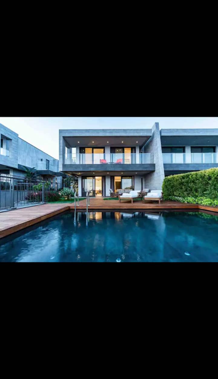 Elysium Miramar Villa Med Privat Pool, Bodrum - Bodrum