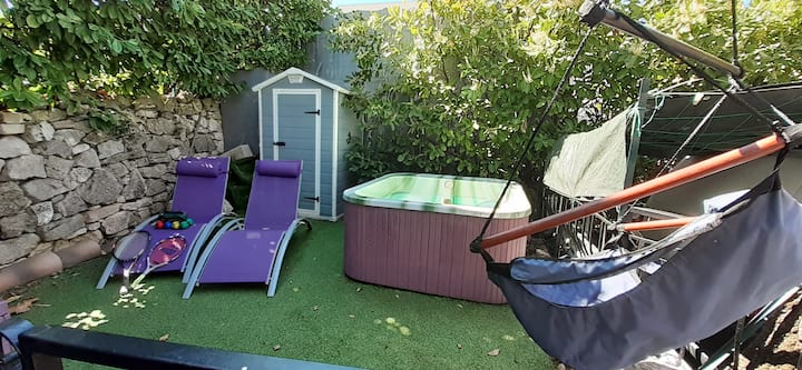 Joli Chalet Au Calme Sur La Côte D'azur - Valbonne