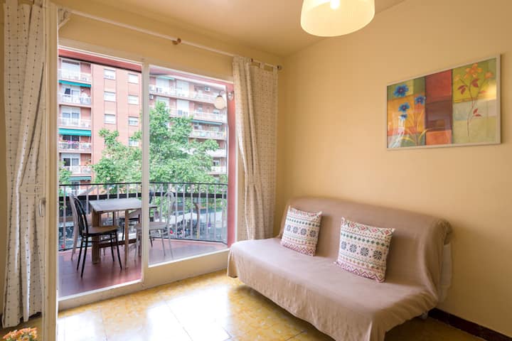 Sants Area , Ascensor, Balcon,luminoso,metro L1 L5 - Barcelona