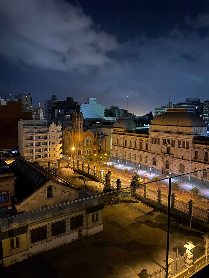 Apto En Cordón Con Excelente Vista! - Montevideo