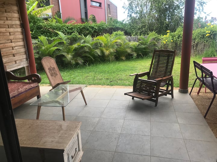 Saline Les Bains  Appart Avec Jardin  5mn Du Lagon - La Réunion